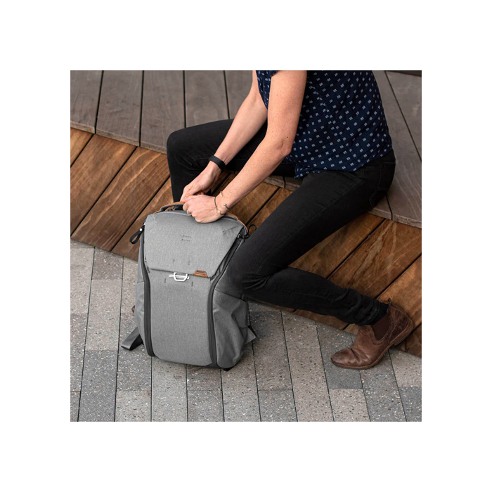 PEAK DESIGN EVERYDAY BACKPACK 20L V2 - ASH